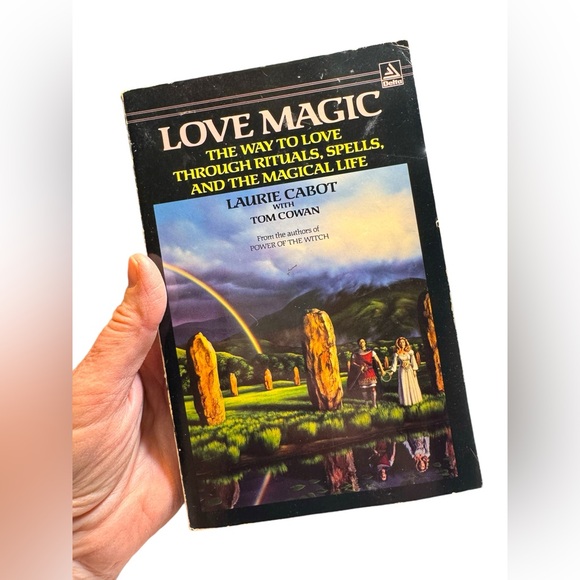 Other | Love Magic The Way To Love Through Rituals Spells And The ...